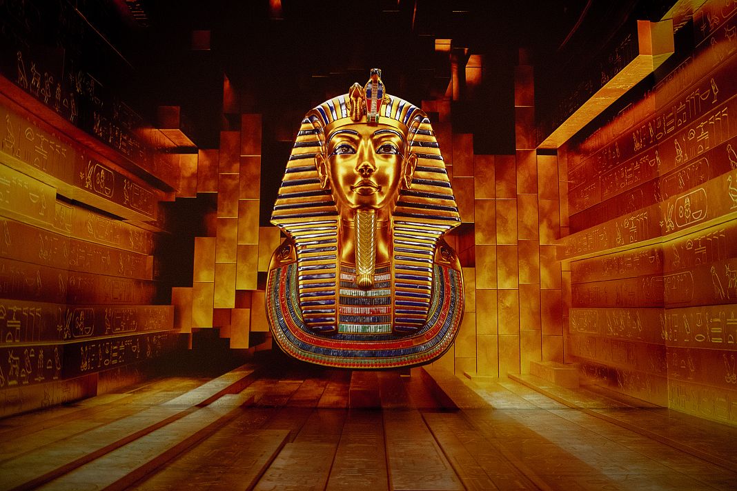 Culture/Digital Pharaoh: London's High-Tech Journey into King Tut's tomb