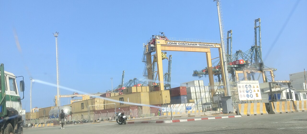 Togo: The country is building a giant dry port in Agbandi to str....